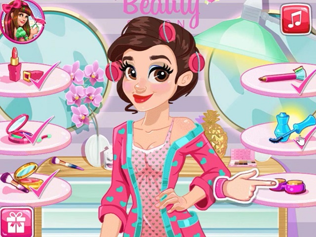 COVER GIRL REAL MAKEOVER joc online | POMU Jocuri